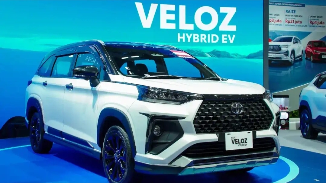 Toyota Veloz 2026 Hybrid Resmi Meluncur, MPV Keluarga Naik Kelas dengan ...
